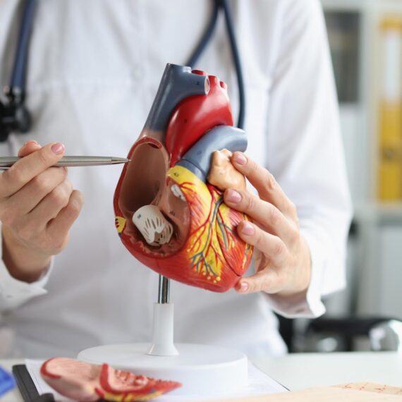When to Visit the Emergency Room: A Guide for Patients - Humanity Hospital